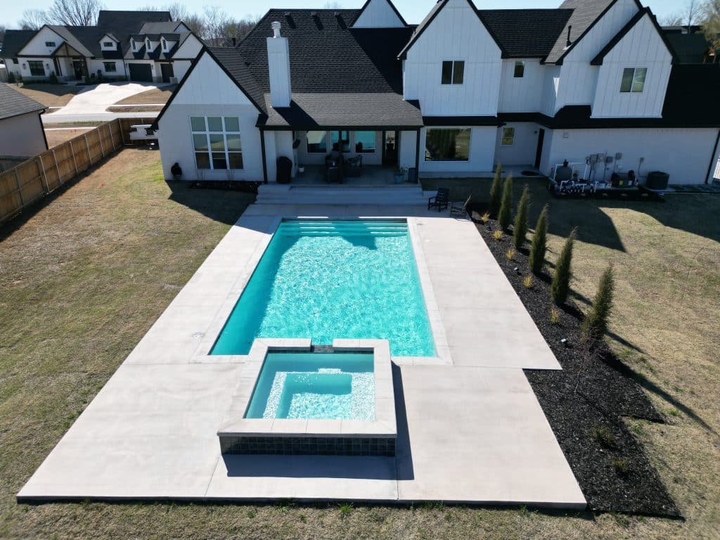 Jenks Pool Company | Custom Pools by Villa Del Mar